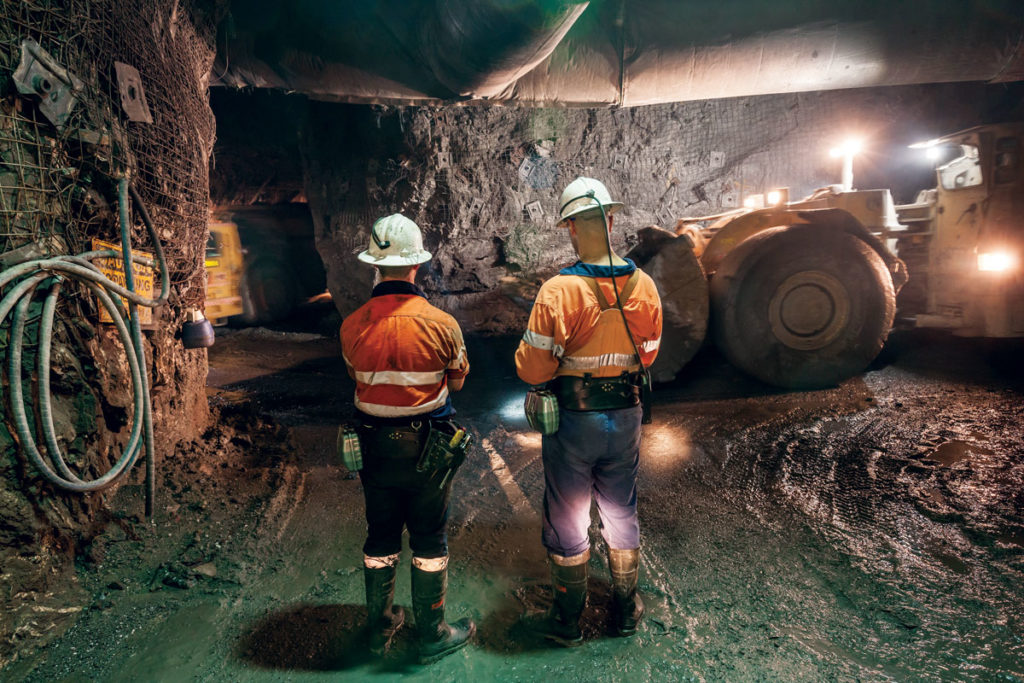 Smoking in underground metal mines - Medical Forum