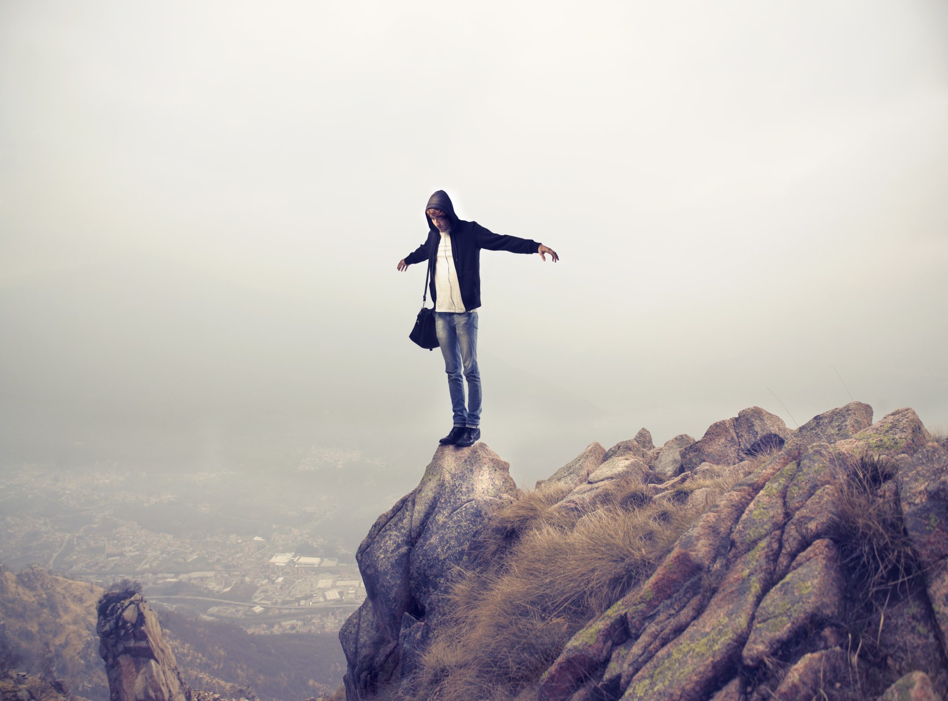 Suicide risk_WP - Medical Forum Suicide risk_WP - Medical Forum