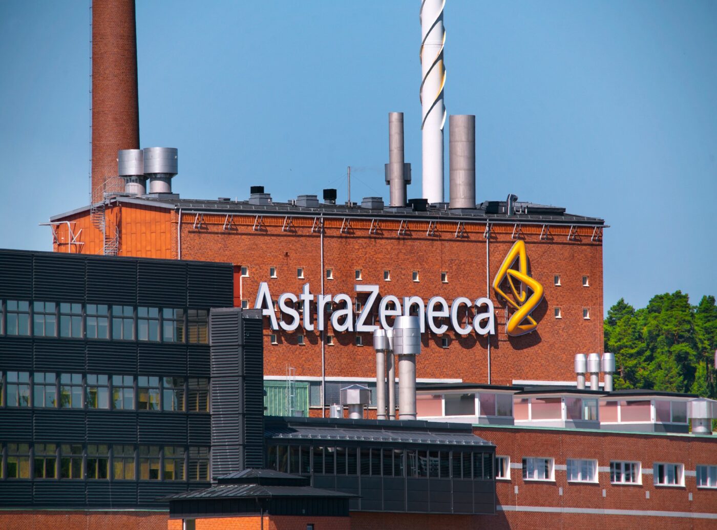 AstraZeneca drops COVID vax - Medical Forum