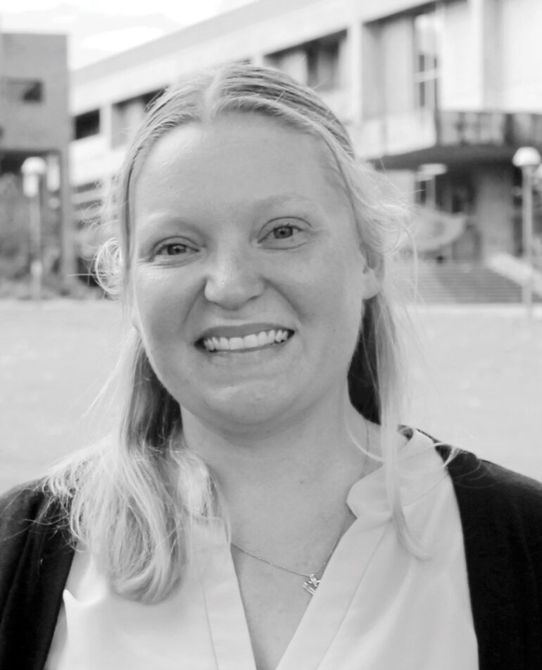 Vaping efforts needed beyond the school gates - Medical Forum