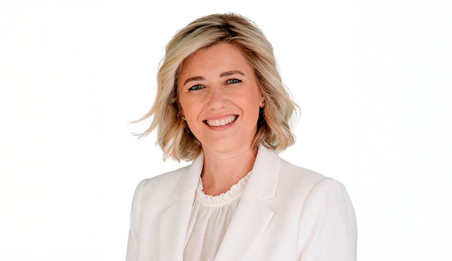 Arabella Gibson Headshot V2 wp 2 - Medical Forum